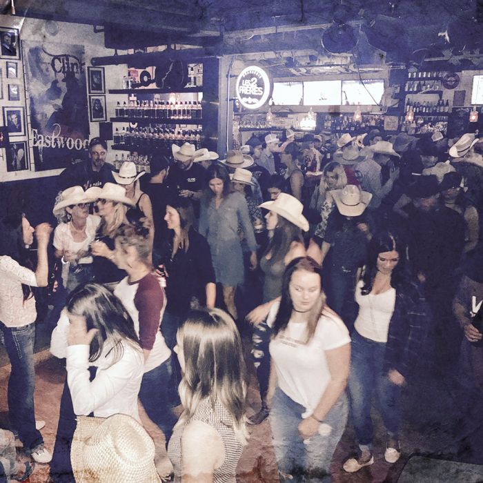 Ballroom Country | La place la plus festive en plein coeur de la ville ...